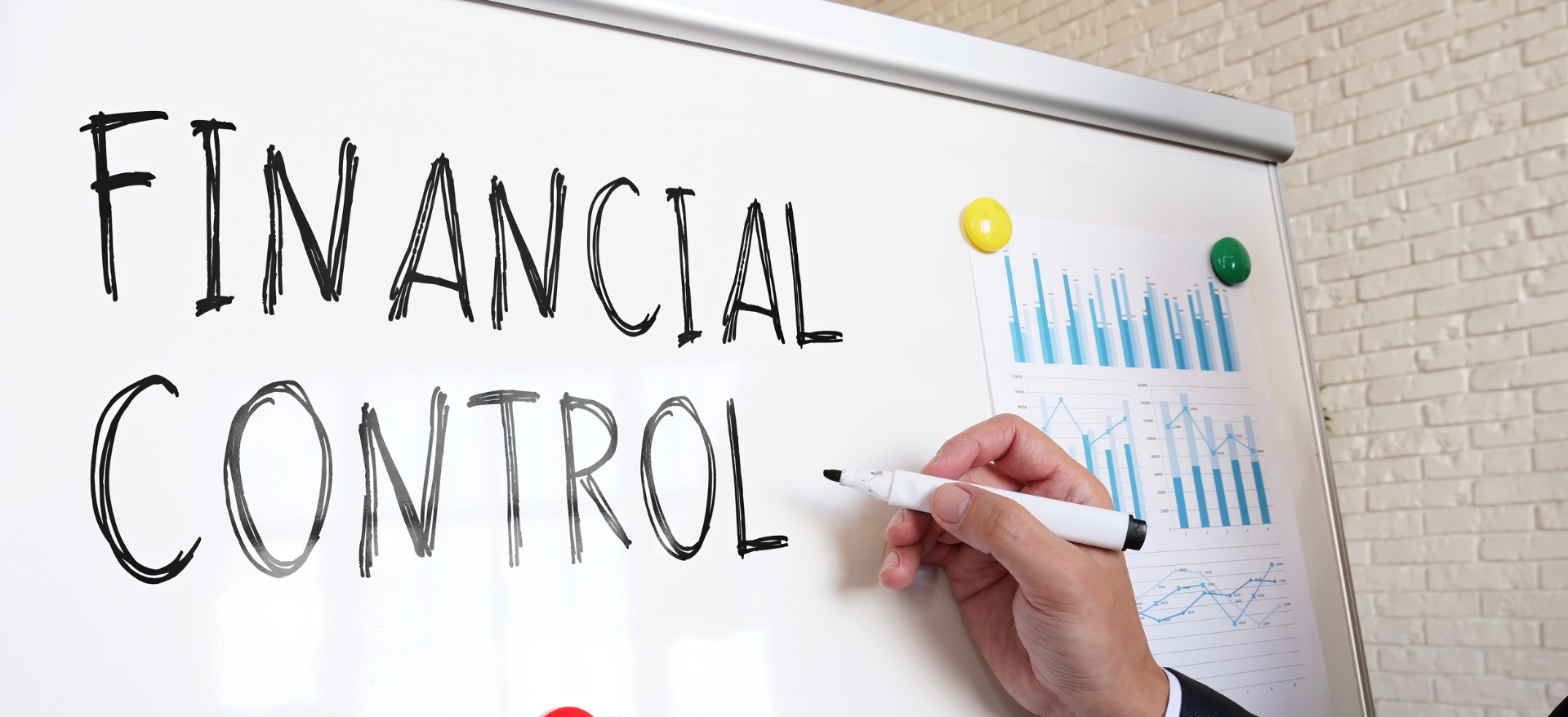 ¿Cómo contribuye el control financiero en la toma de decisiones de una ...